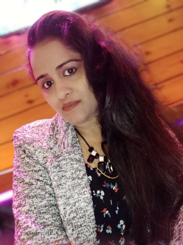 Meet Mrs. Shifa Harun Shaikh Business Entrepreneur and Proprietor of ...