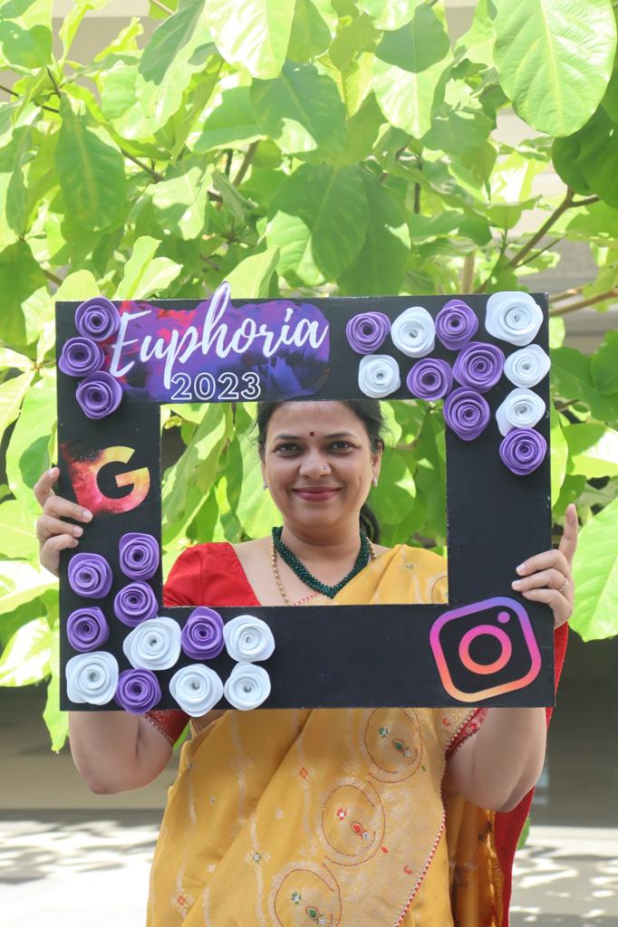 Dr. Astha D Sharma Dhule based Educationist & Social Entrepreneur ...